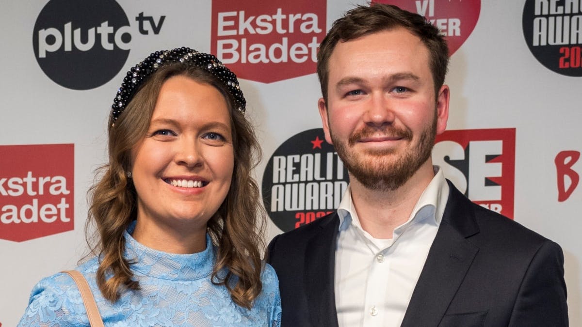 Rachel Ellebye i lyseblå blondekjole på rød løber: To uger før havde anden kendis samme kjole på ...