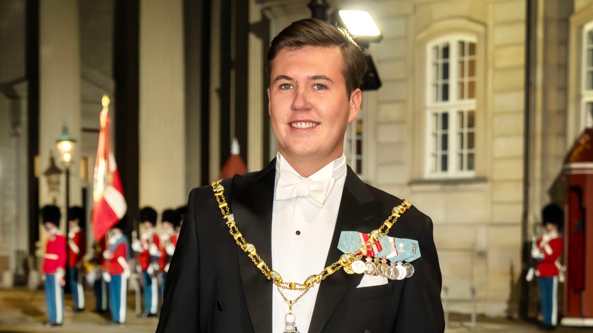 Kronprins Christian i ny rolle: Mon han får ny frisure og kaldenavn ...