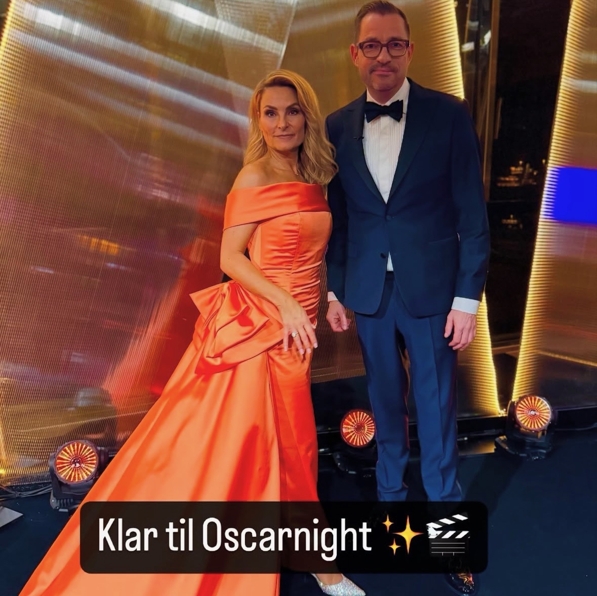 Waow! Michèle Bellaiche i pang-orange kjole med kæmpe sløjfe til Oscar-brag | BILLED-BLADET