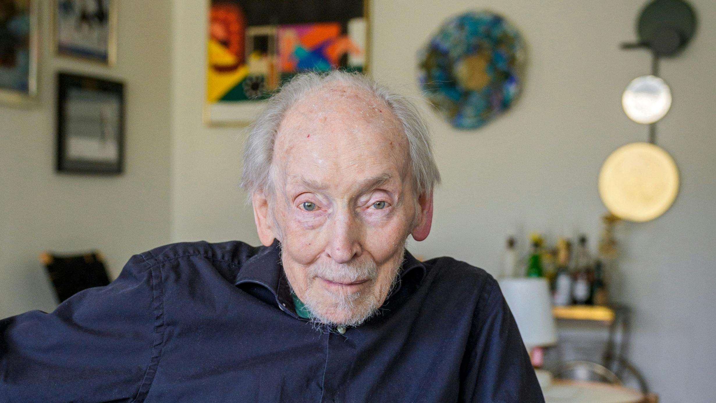 92-årige Gregers Dirckinck-Holmfeld: Der er mange ting, jeg er tvunget til at lade være med ...