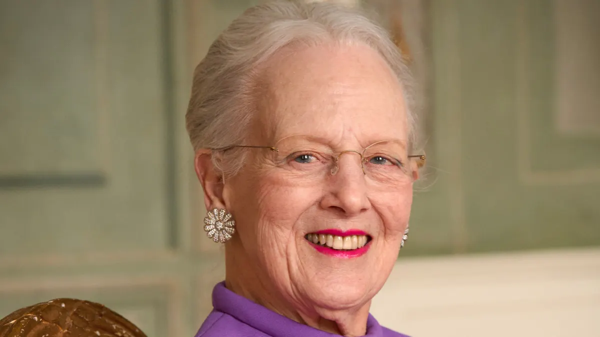 Har du bemærket det? Nye fotos af dronning Margrethe gemmer på symbolsk ...