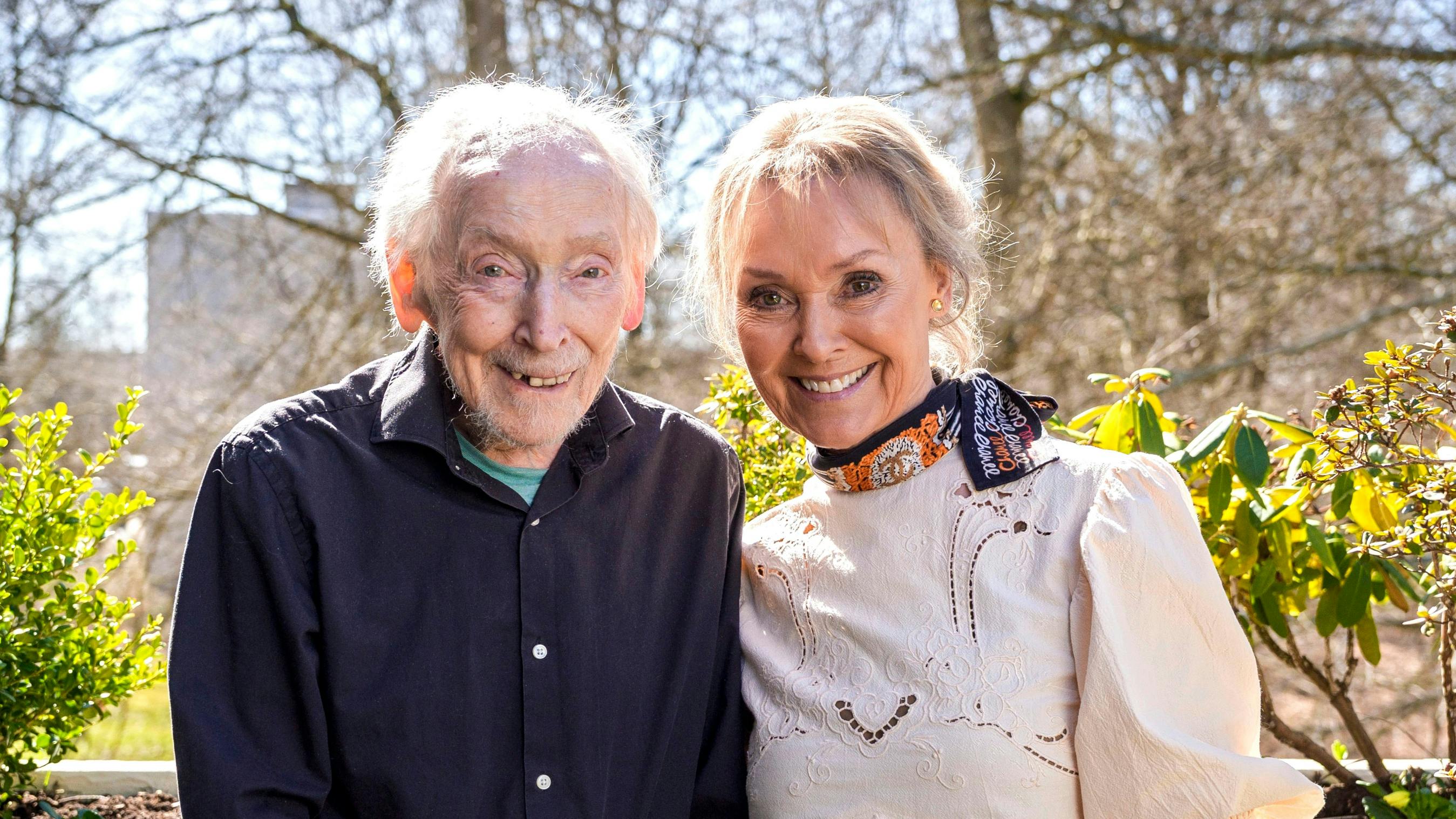 Sytten års forskel: Sådan mødte Gregers Dirckinck-Holmfeld sin Grethe ...