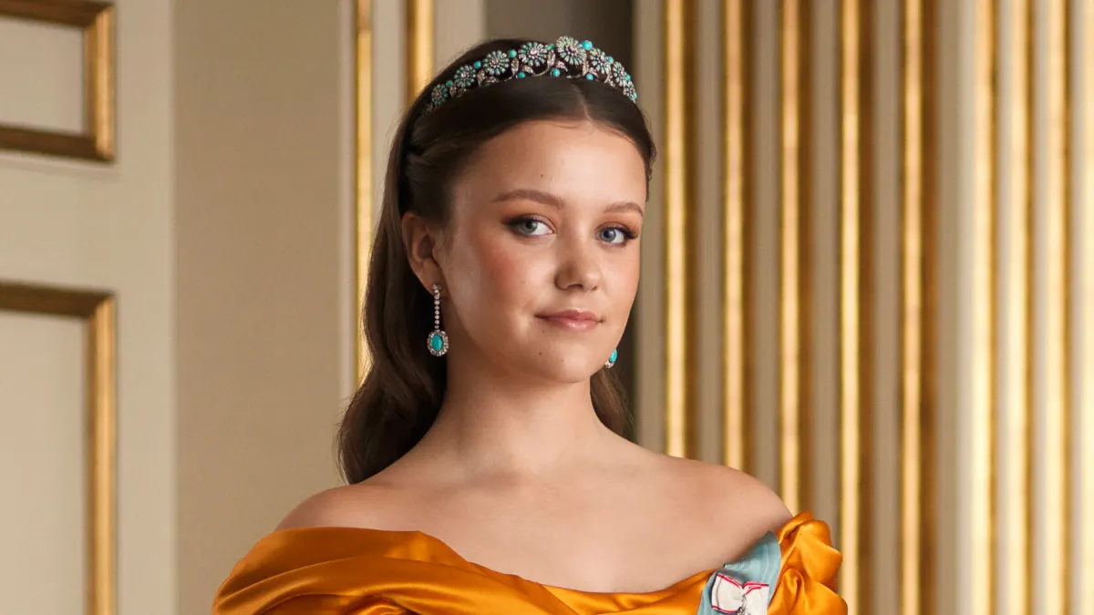 Springer i øjnene: Prinsesse Isabella fotograferet med Elefantordenen ...
