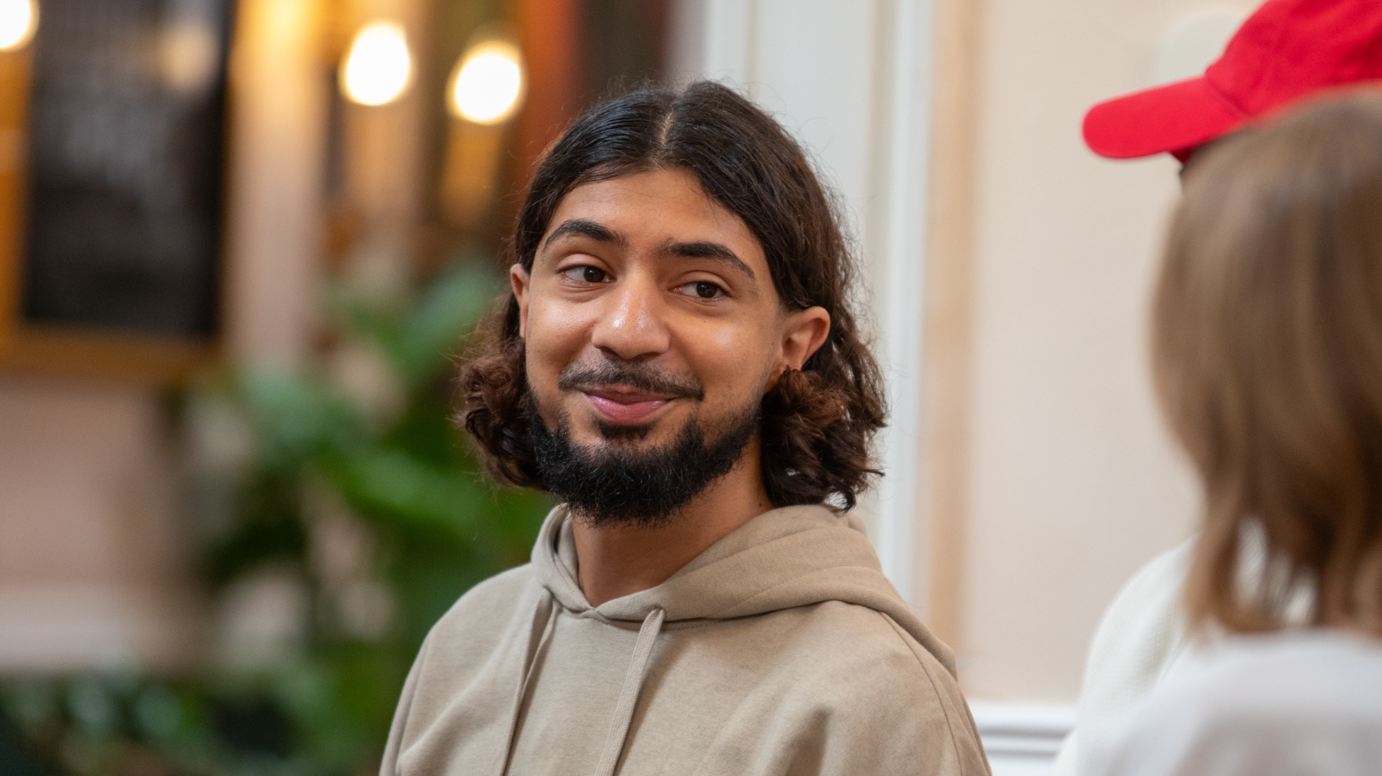 Ali fik en helt ny interesse i Forræder: Nu kan han ikke få nok ...