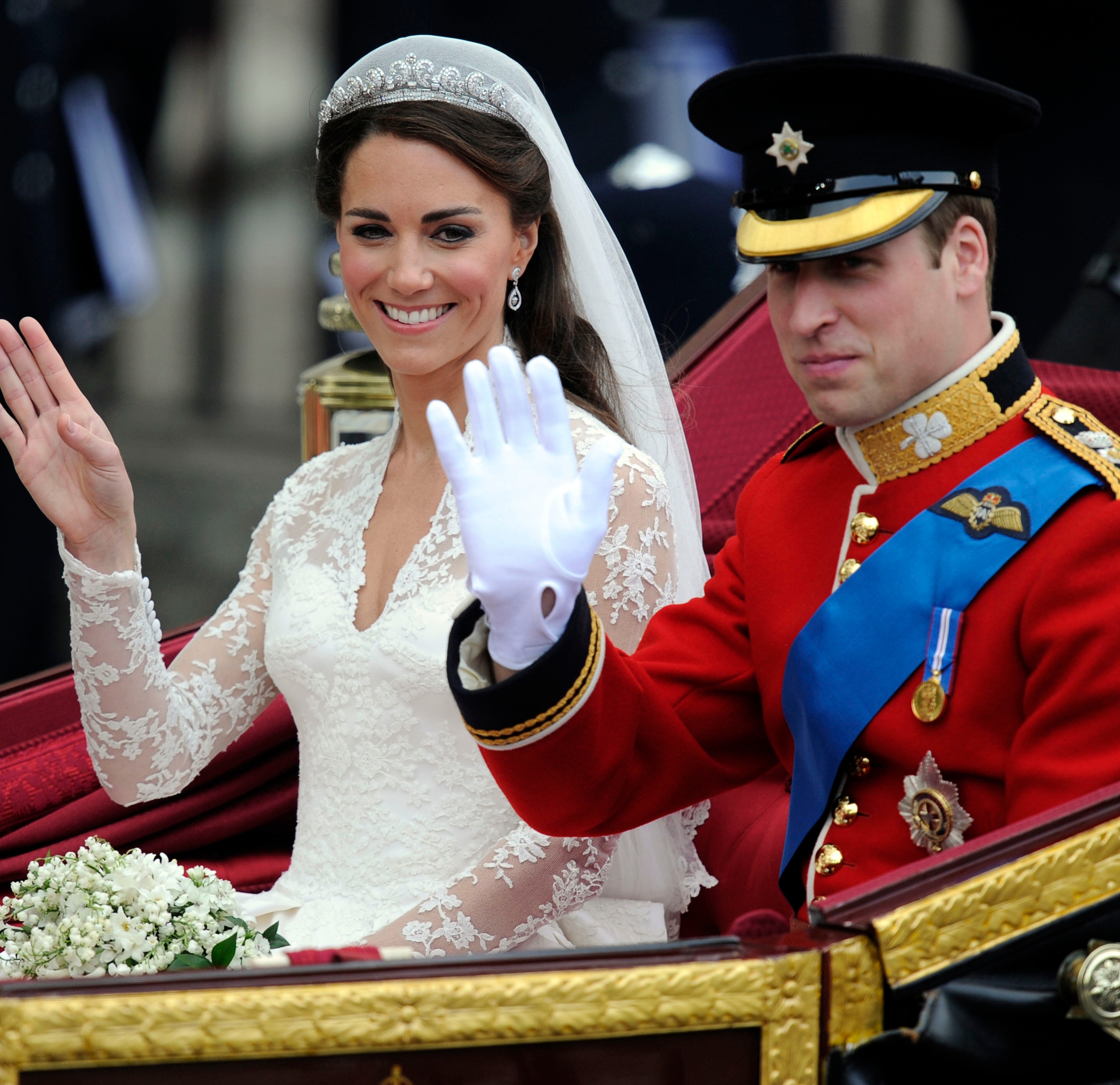 Hun ses sjældent med dem! Prinsesse Catherine bar bryllupssmykker til ...