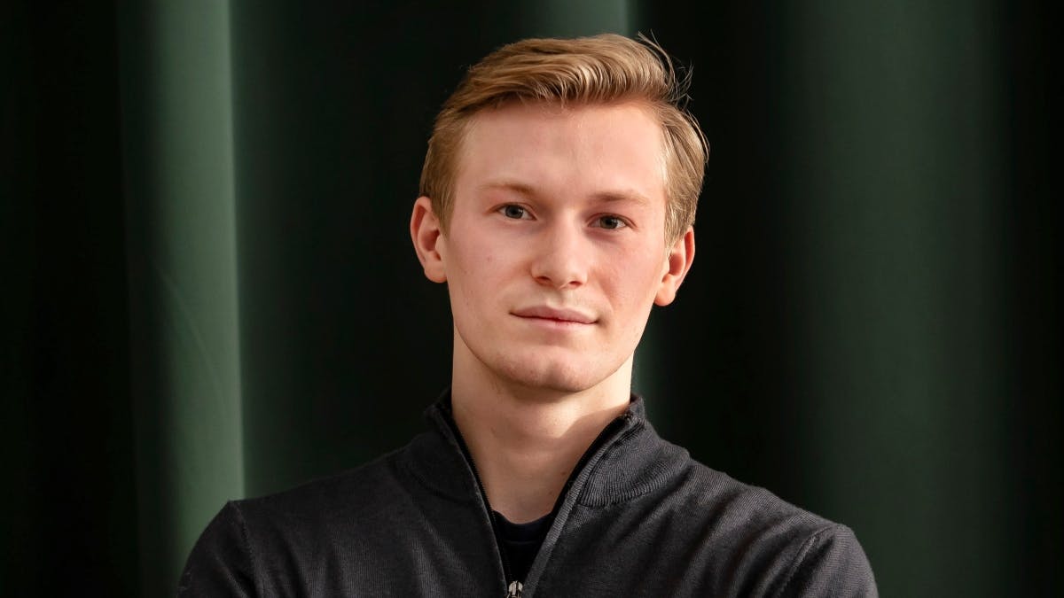 Albert August Harson ærgrer sig: Aflyser musical efter svigtende ...