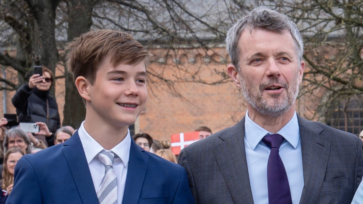 Ikke for folk med højdeskræk: Kong Frederik og dronning Mary skal op i 42 meters højde | BILLED ...