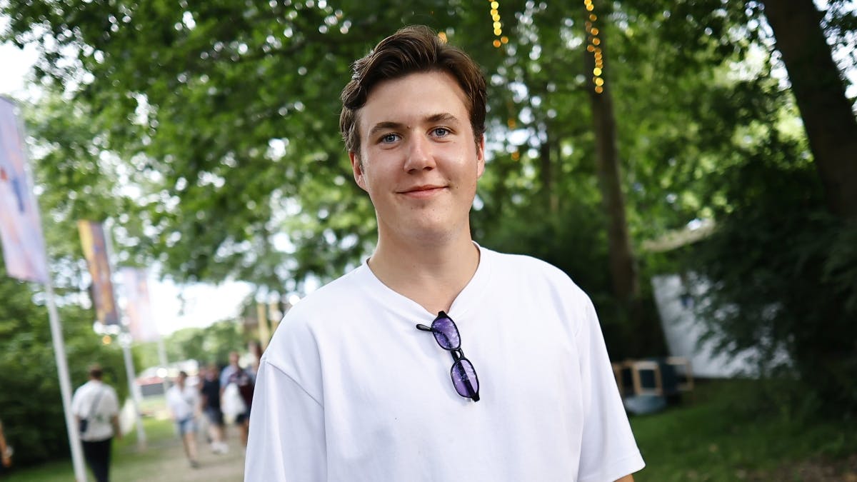 Se billederne: Kronprins Christian og vennerne hygger sig på Roskilde ...