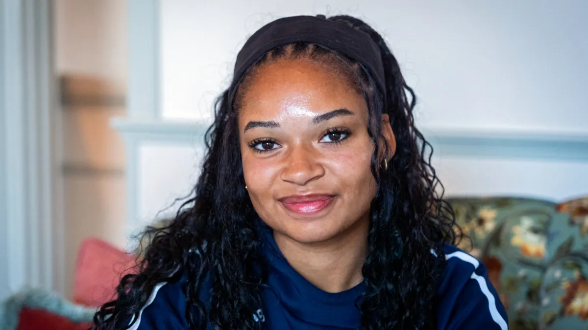 Landsholdsstjernen Isabella Bryld Obaze: Her er hendes kendte bror ...