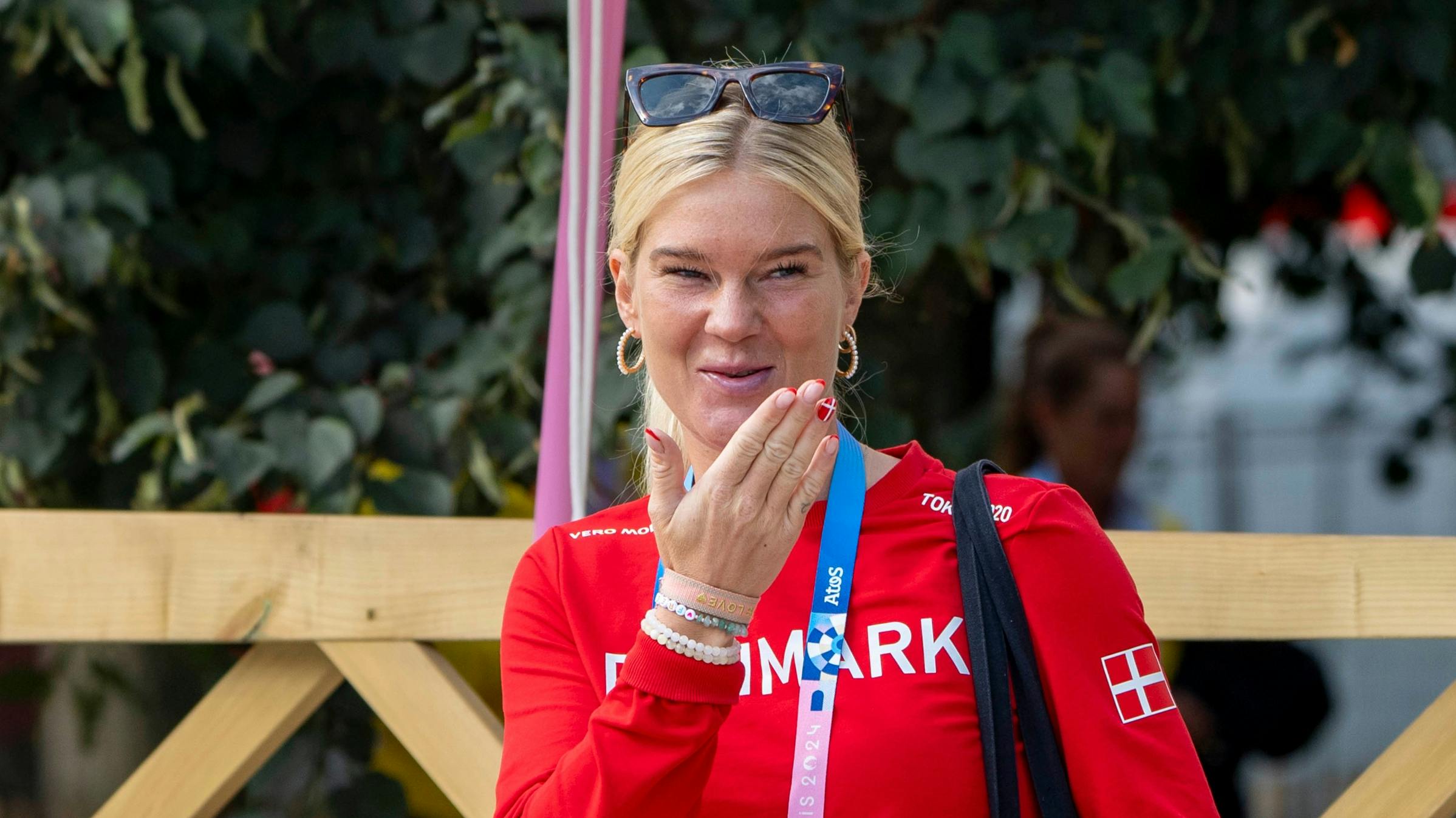 Tænk at hun kan: Nybagt mor Rasmine Laudrup-Dufour tilbage på hesteryg | BILLED-BLADET