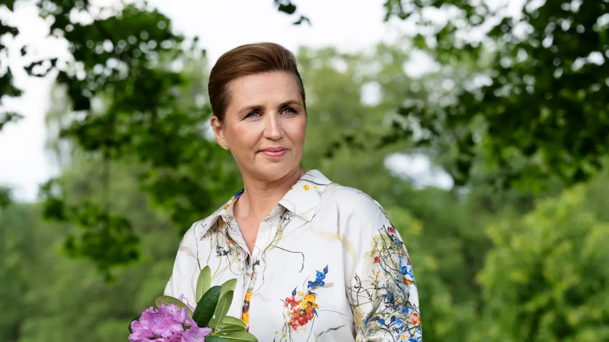 Mette Frederiksen deler foto fra privaten: Det går hendes sommerferie ...