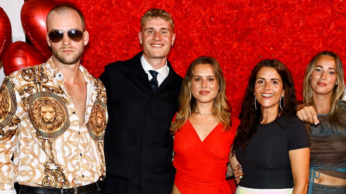 Kæmpe Bachelorette-fest: Han blev væk | BILLED-BLADET