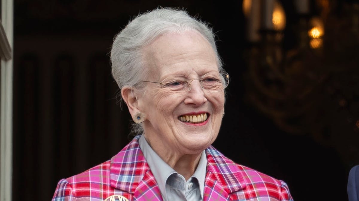 Dronning Margrethe er tilbage i det sønderjyske: Ankommer med Kongeskibet | BILLED-BLADET