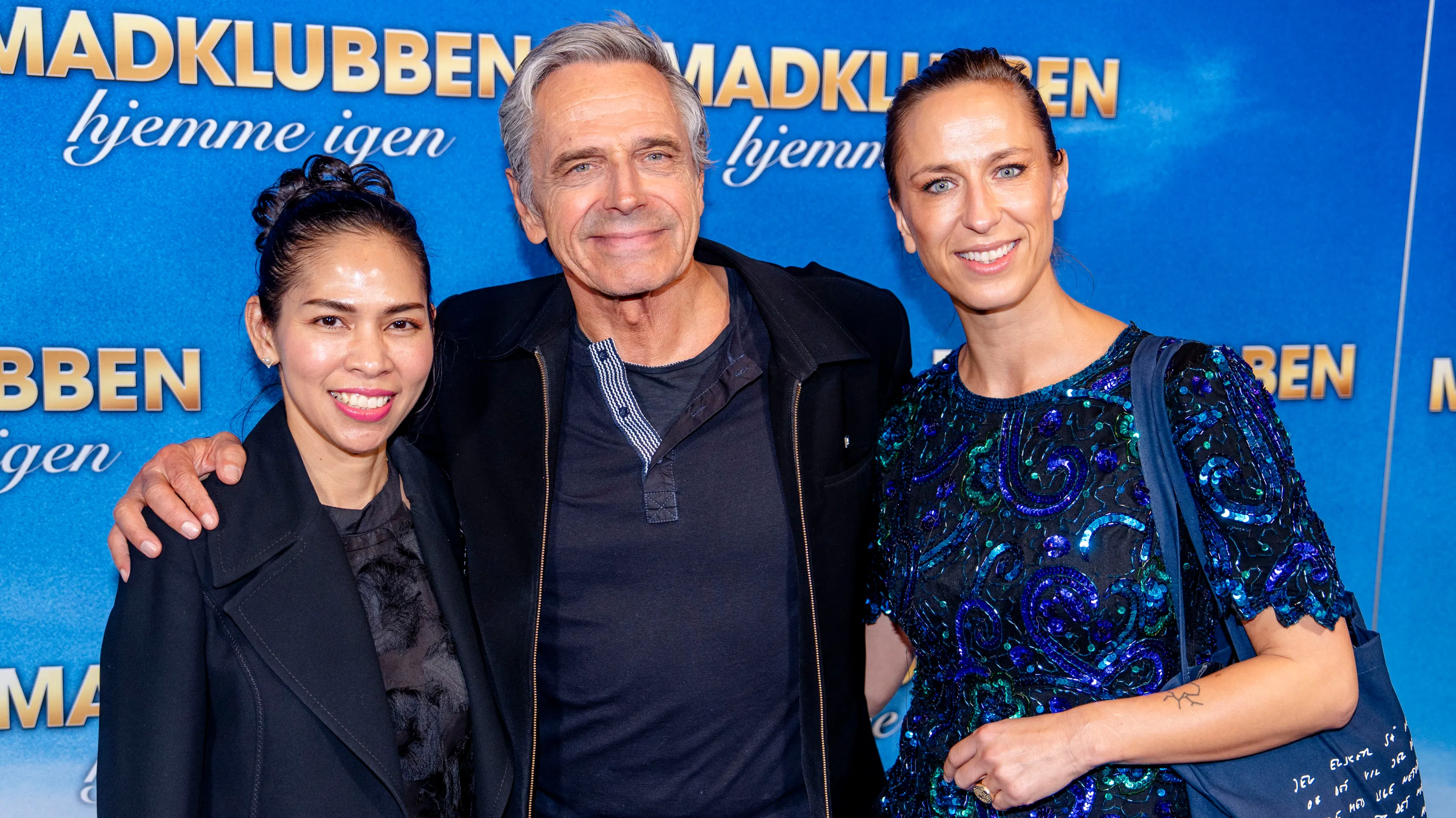 Michael Falch til galla med kone og datter | BILLED-BLADET