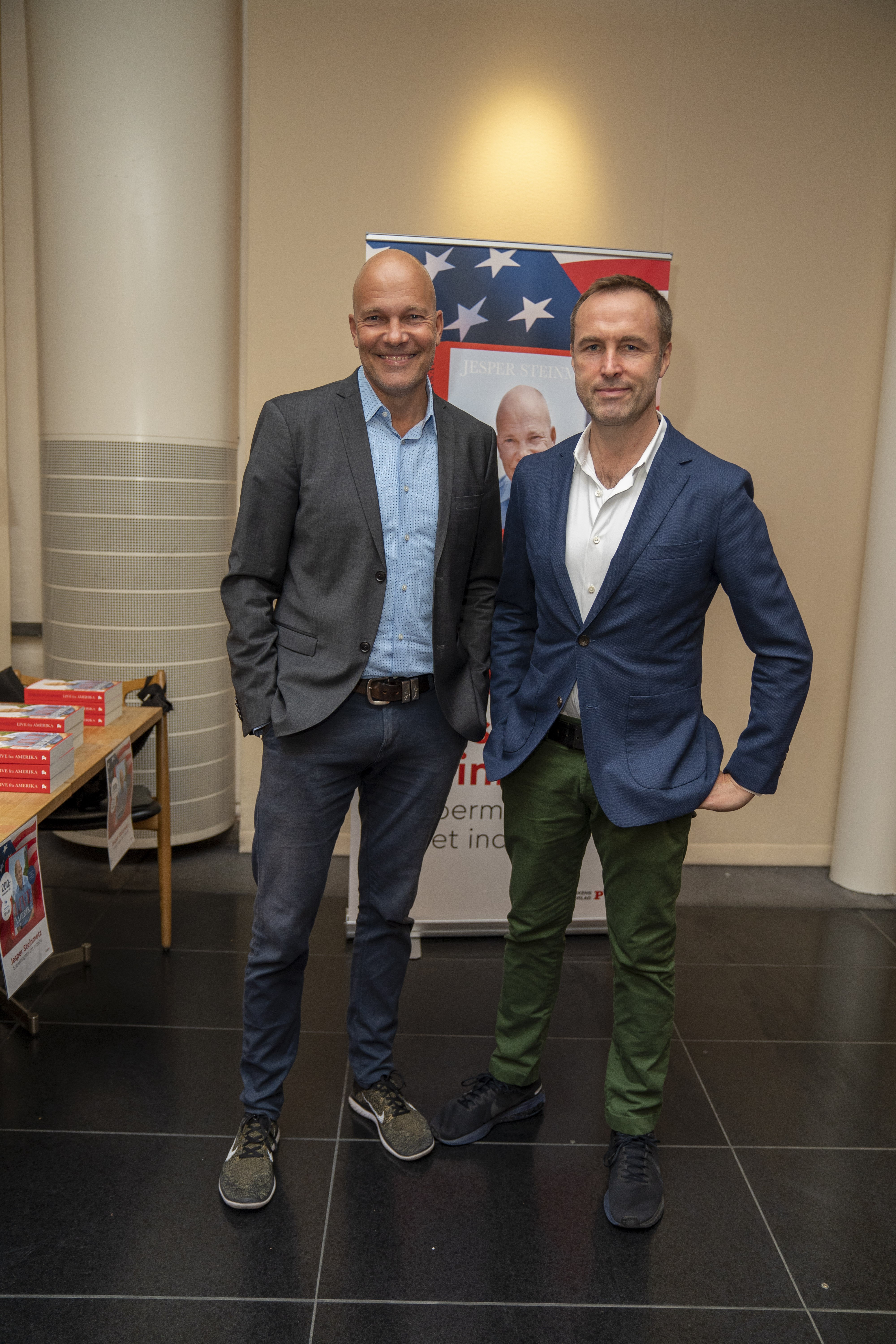 Er Jesper Steinmetz stadig sammen med sin irske kæreste? Nu åbner han ...