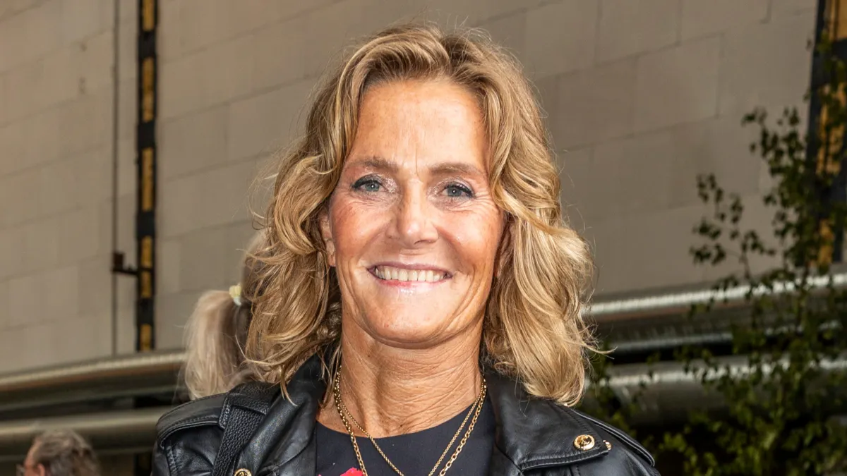 Der var kold luft imellem dem: Nu slår Charlotte Bøving sig sammen med ...