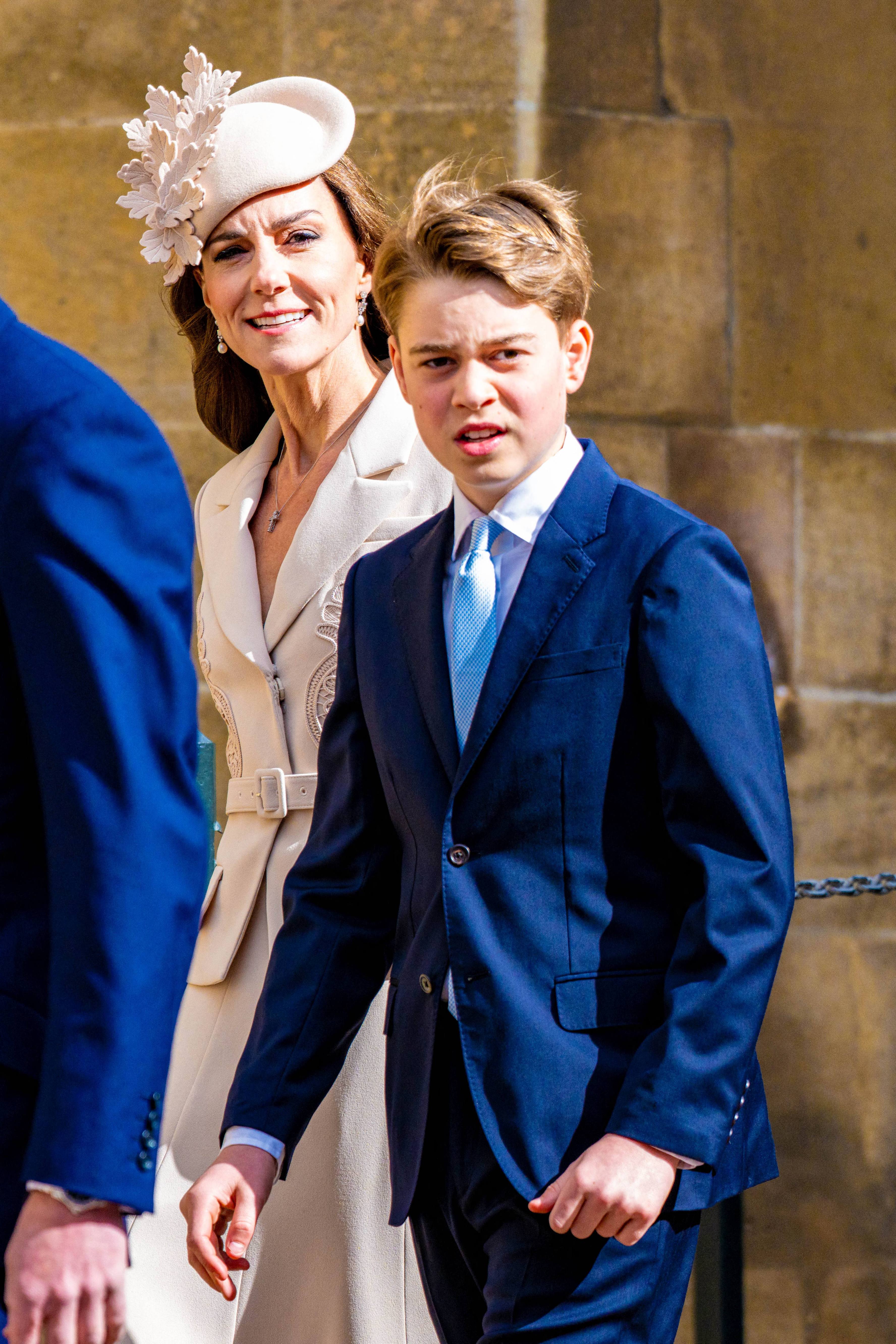 Nye billeder af 12-årige prins George vækker opsigt: Bliver han den ...