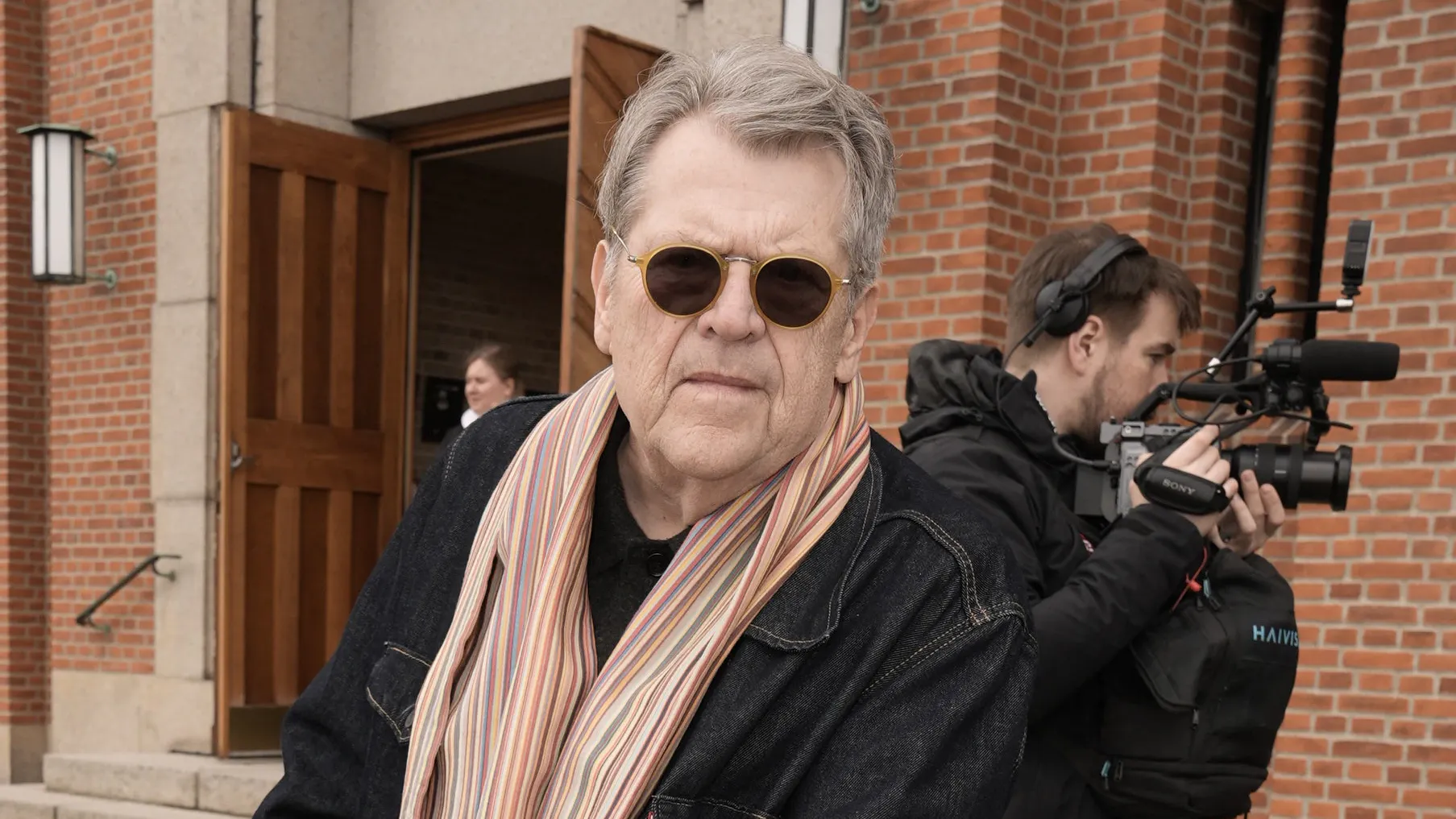 Noller siger farvel til en god ven: Sådan reagerede han på Johnny ...