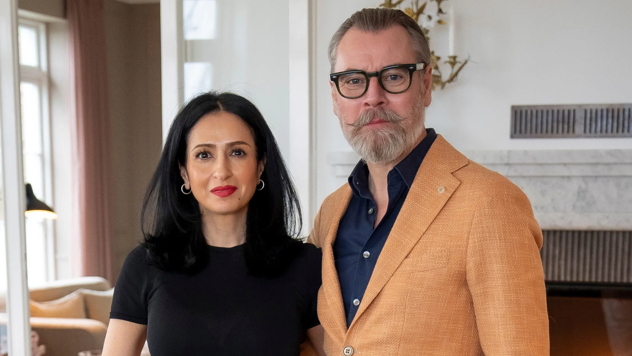 Farnaz efter hård skilsmisse fra Lars Elbæk: Sådan er forholdet til ...