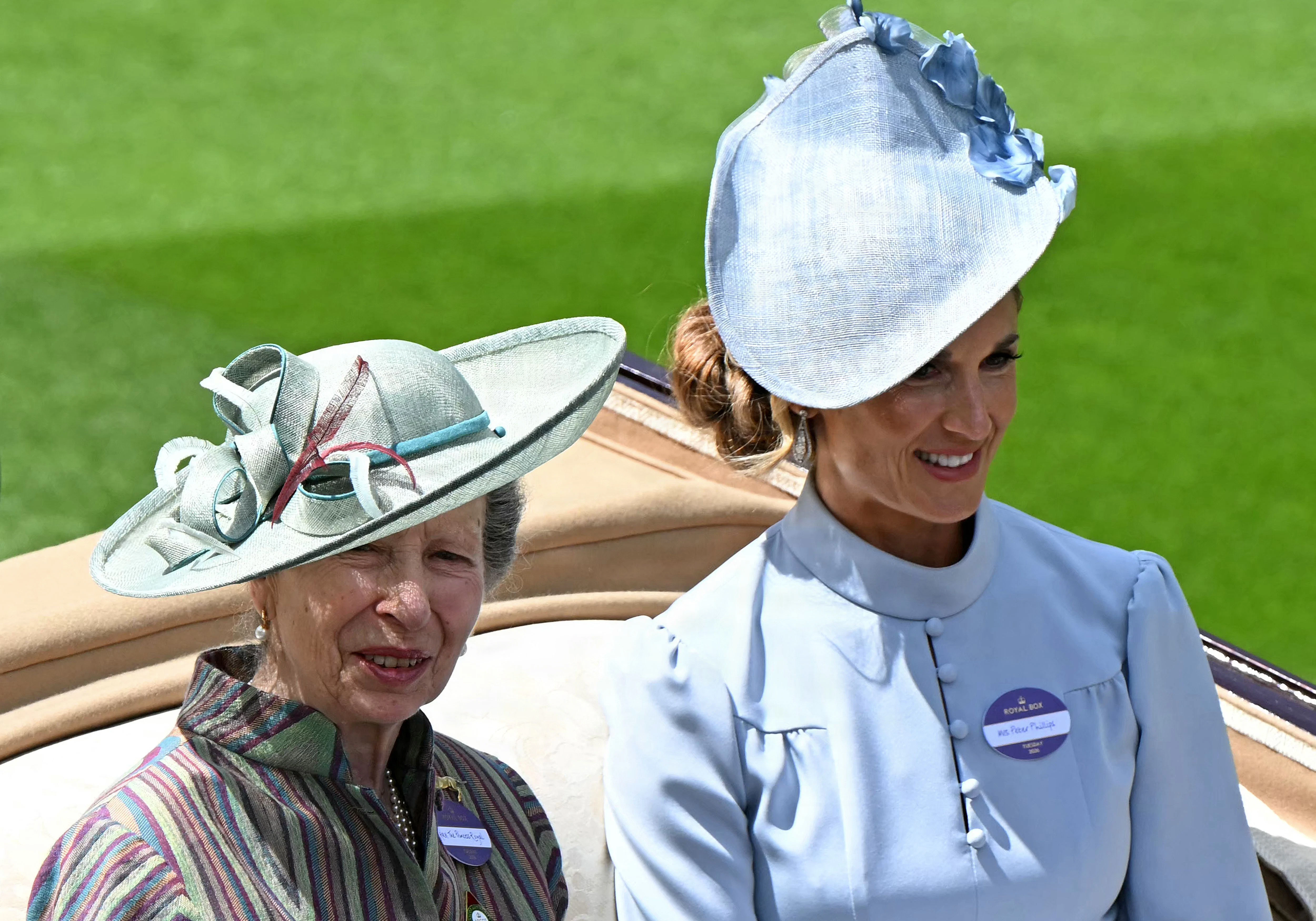 Efter royalt bryllup: Nu har hun skiftet navn! | BILLED-BLADET