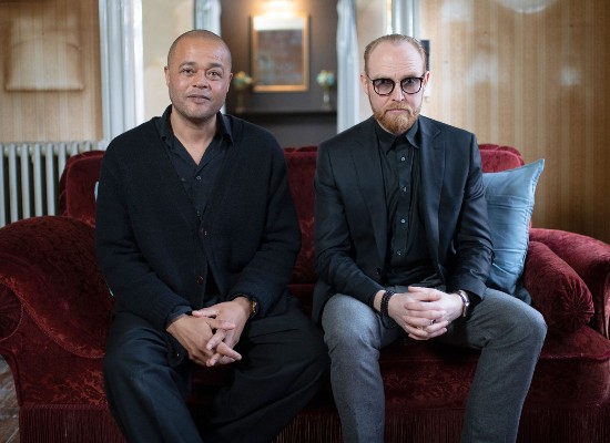 Remee om barsk start på livet: Blev afleveret på politistationen ...