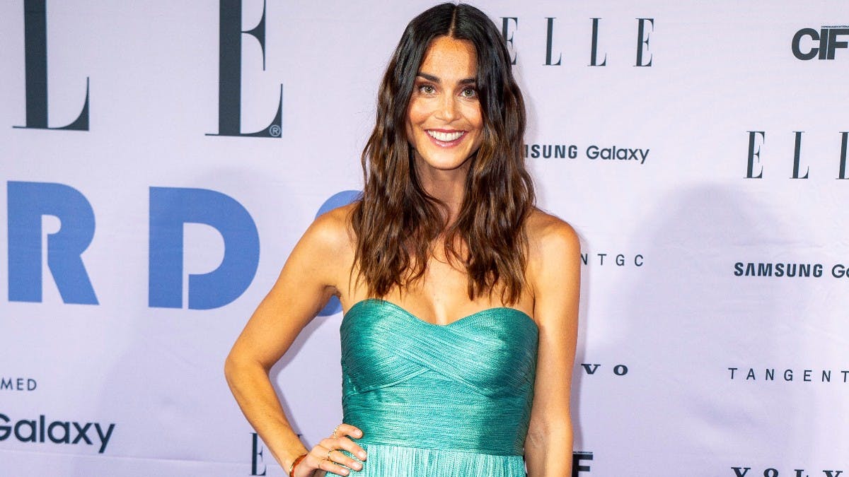 Cecilie Haugaard strålede i grøn drømmekjole: Én ting fik den til at ...