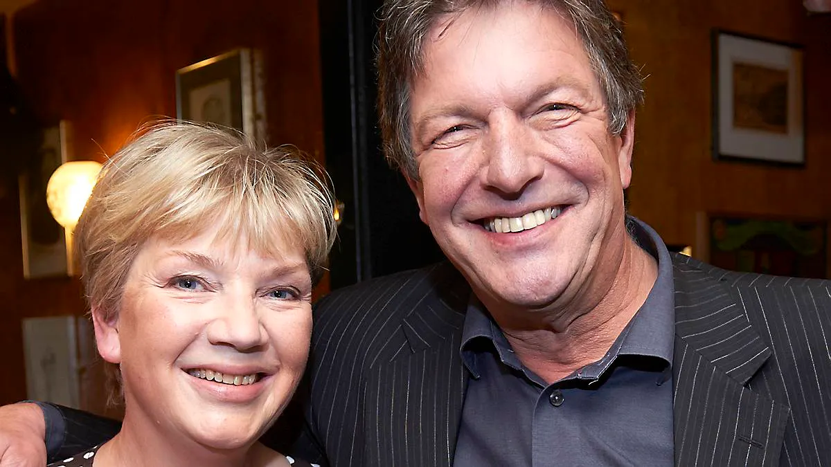 Ole Stephensen skriver om kollegas held i spil | BILLED-BLADET