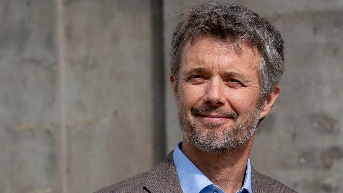 Kronprins Frederik deler billede fra tour-bilen: Sender lykønskning til ...