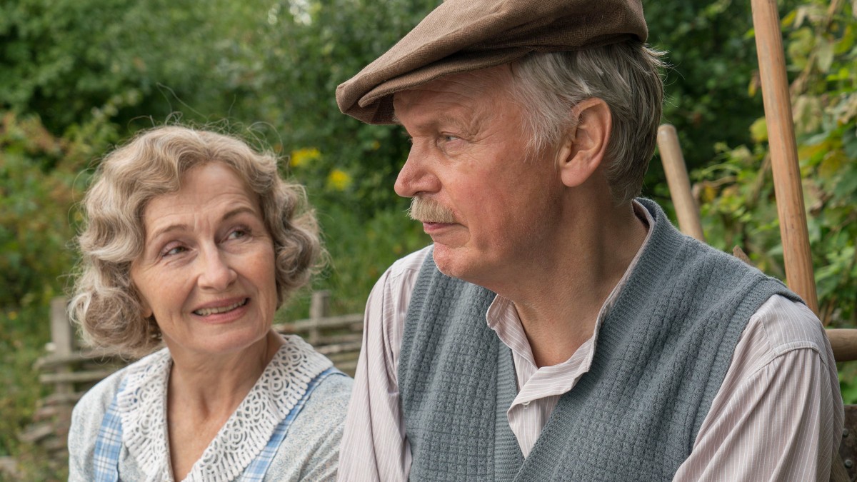 Trist nyhed: Dødsfald i Badehotellet | BILLED-BLADET