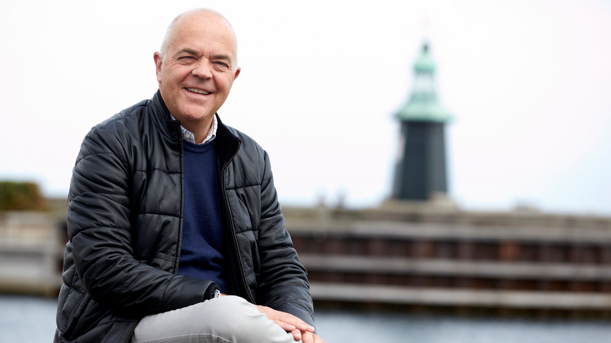 Jes Dorph-Petersen afløses af super-Lars | BILLED-BLADET