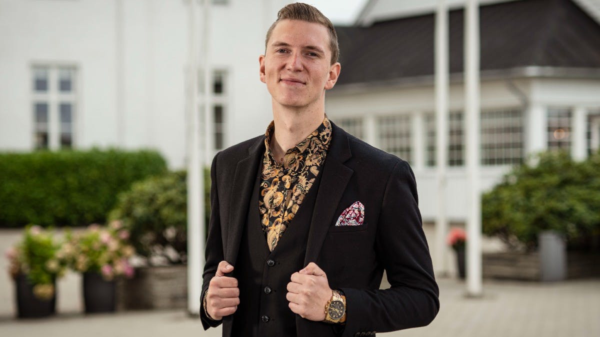 Spøjs historie bag: Sådan endte Kasper i Kærlighed hvor kragerne vender ...