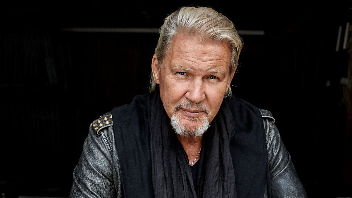Johnny Logan glæder sine danske fans i Mariehaven | BILLED-BLADET