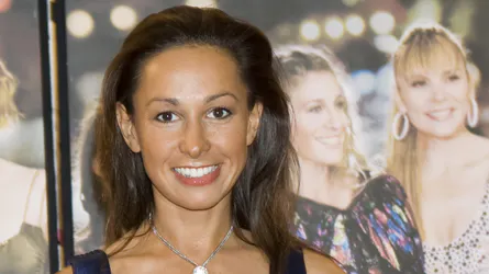Claire fra Klovn udgiver plade | BILLED-BLADET