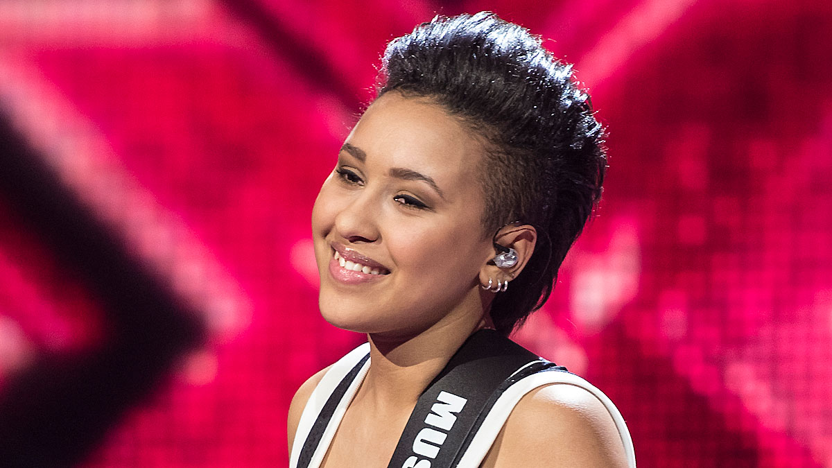 X Factor-Zaina klar med egne sange | BILLED-BLADET