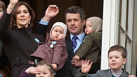 Jordnære kronprinsesse Mary føler sig velsignet | BILLED-BLADET