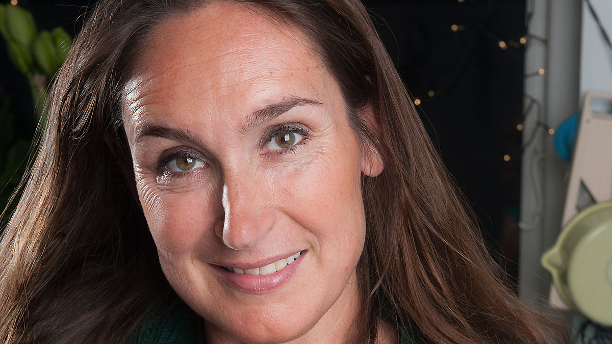 Signe Wenneberg: Gør alt for at leve modsat af sin far | BILLED-BLADET