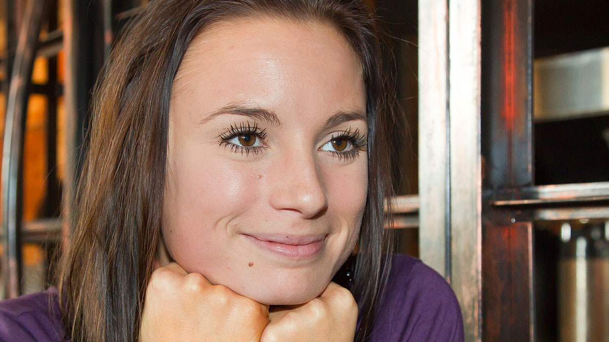 Claudia Rex efter skade: Plejer min fod hos mor og far | BILLED-BLADET