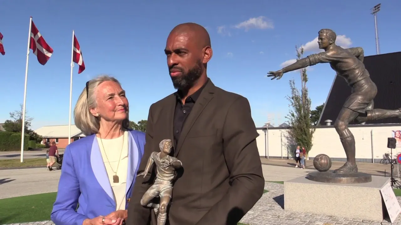 VIDEO: Rudi overrakte en Guld-Harald | BILLED-BLADET